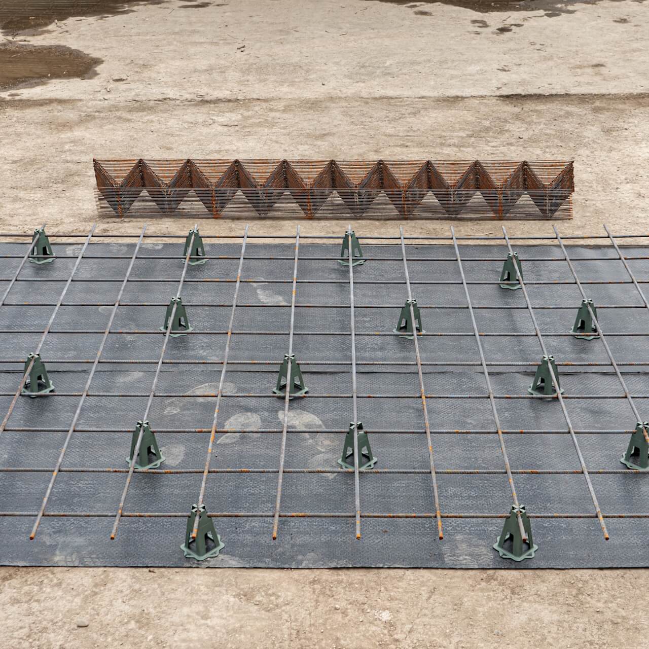 Continuous Wire High Chair Spacers - 2m Long